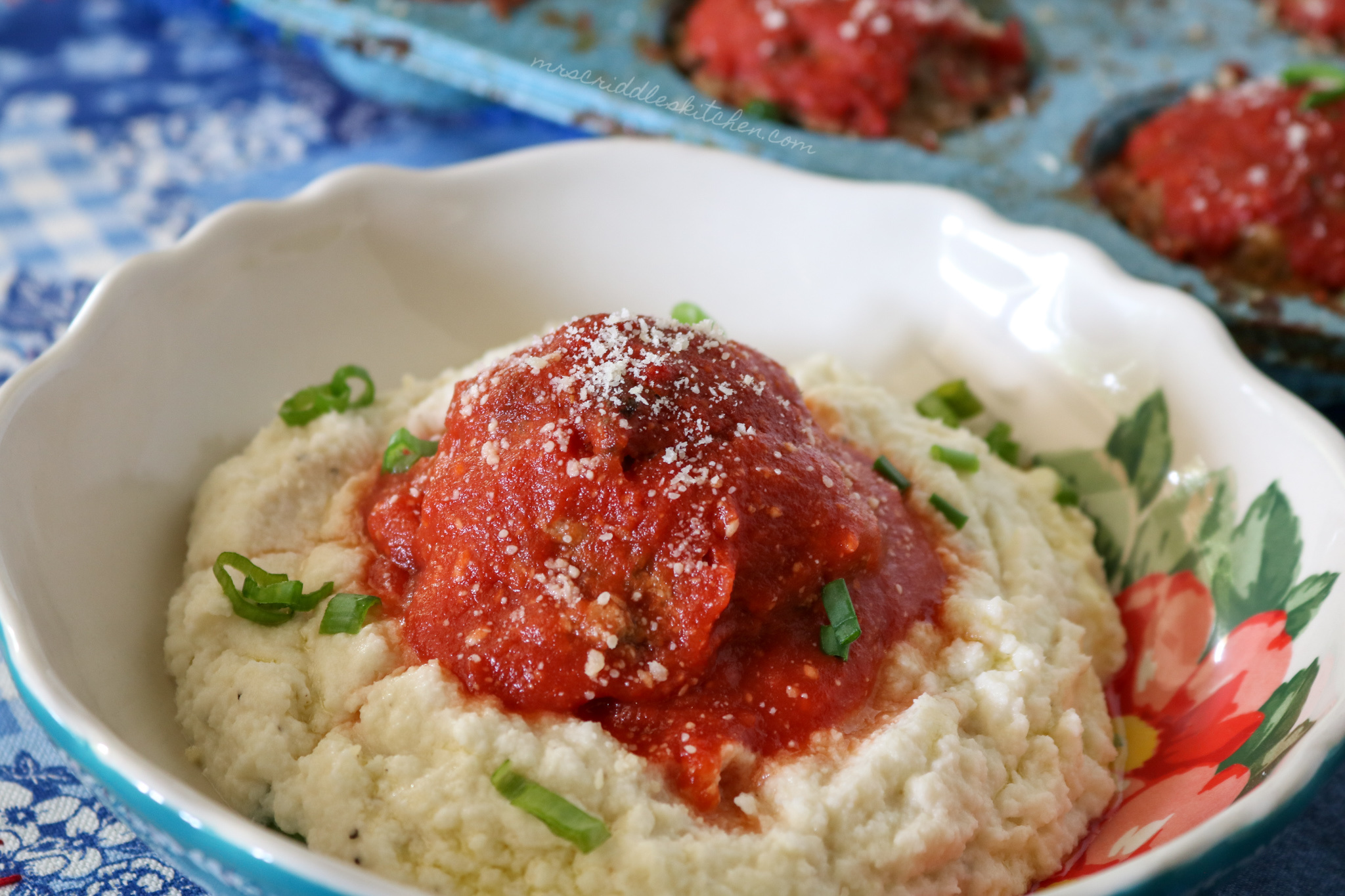 Individual Meatloaf Balls (S) - Mrs. Criddles Kitchen